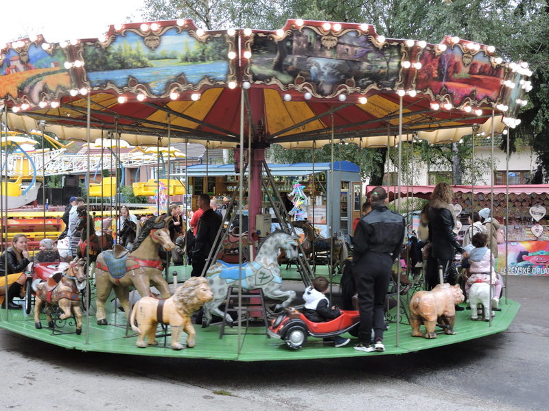 Hody 2022 – kolotoče | Obec Pobedim